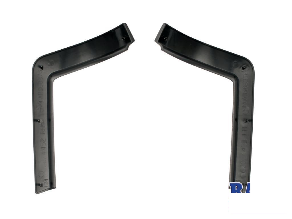 Holden Tail Light Moulding Kit VL Sedan (Exc Calais) - Classic Muscle ...