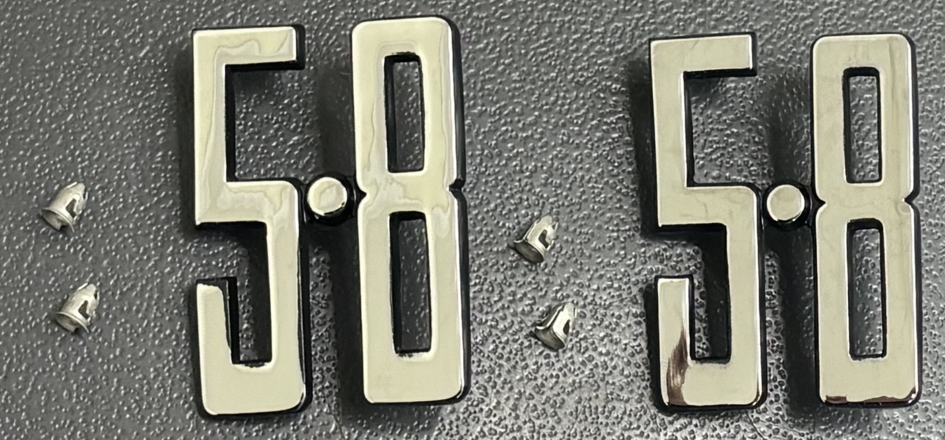 FRONT FENDER/GAURD 5.8 BADGES SUIT FORD XC FALCON FAIMONT GXL I PAIR ...